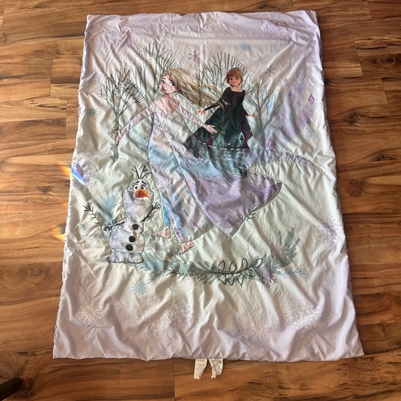 Disney | Bedding | Disney Frozen Comforter With Elsa Anna And Olaf ...